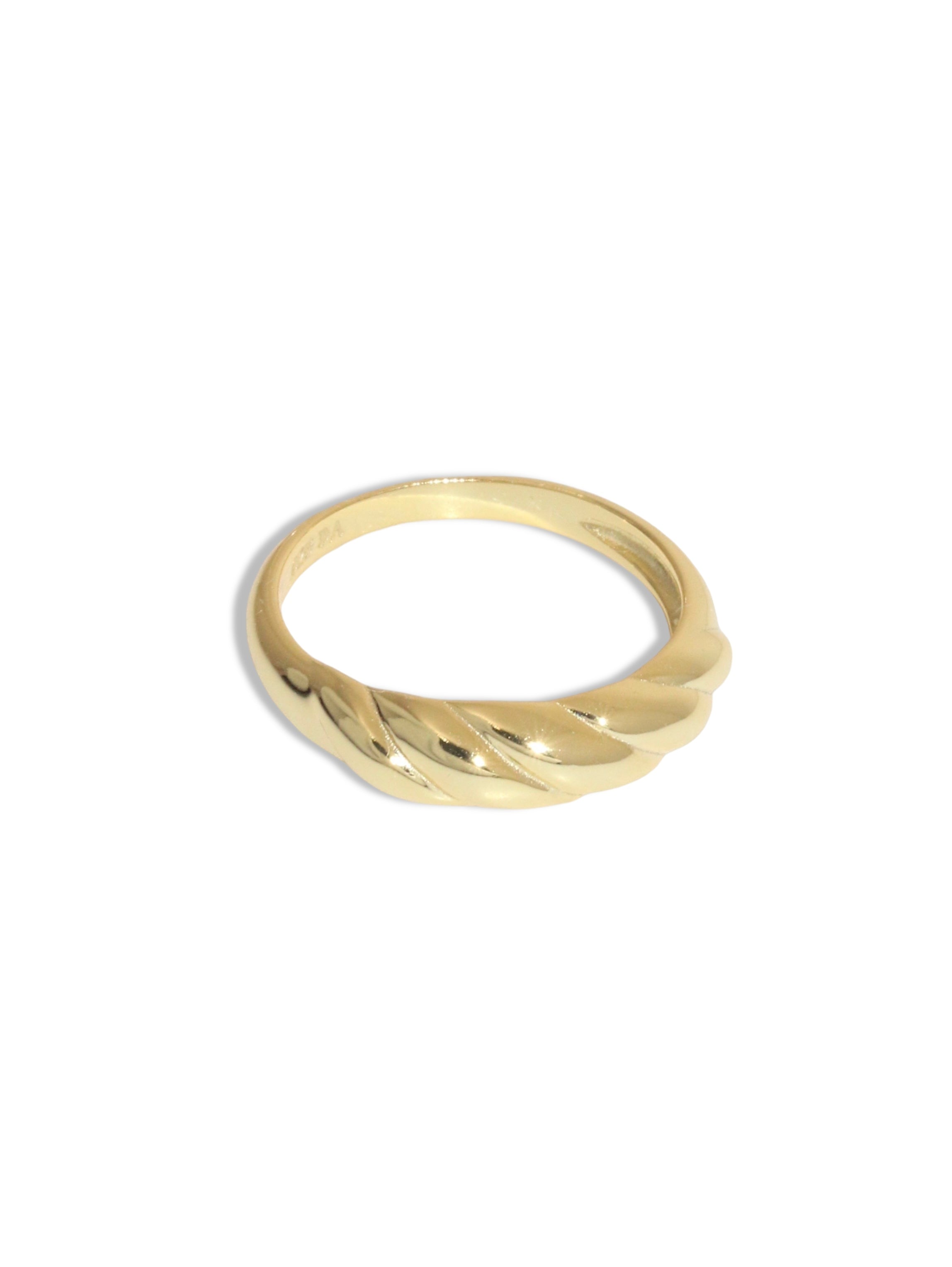 Vintage Twist Ring – Distorted Angels