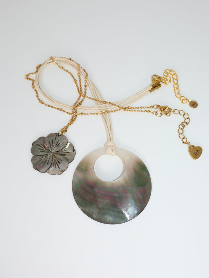 Naia Mini Shell Necklace – Distorted Angels